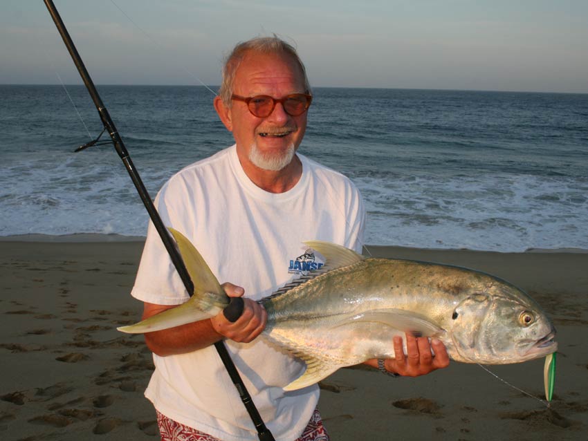 surf-fishing-cabo-004_r2 - Cabo San Lucas Beaches